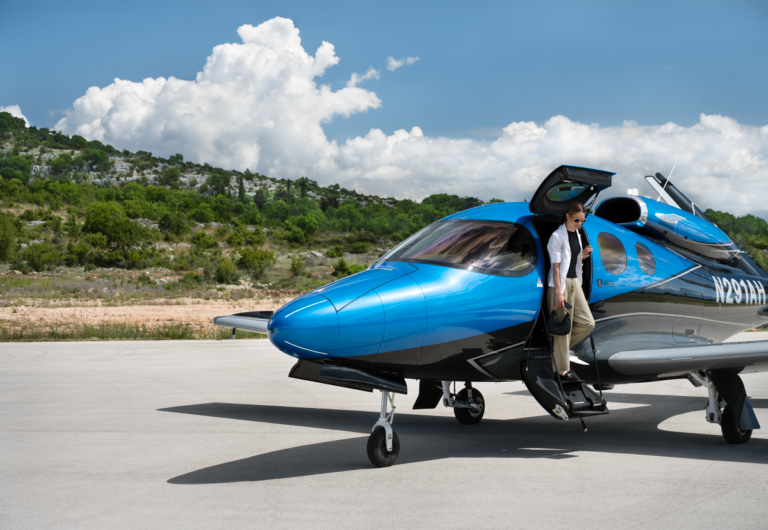 EASE OF OWNERSHIP | Cirrus Aircraft | France
