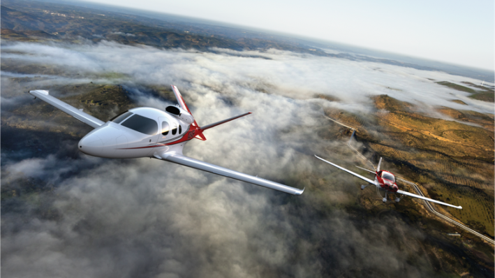 2016 A Record Year of Growth and Expansion | Cirrus