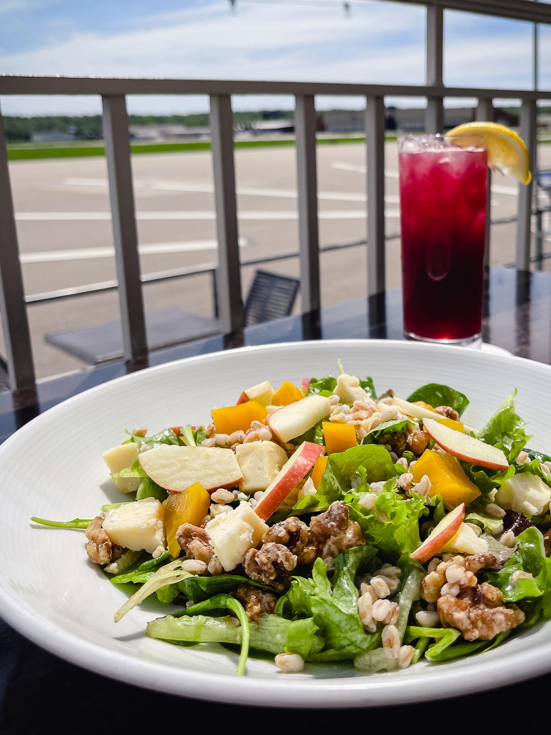 Our Favorite FBO Restaurants in America | Cirrus Aircraft