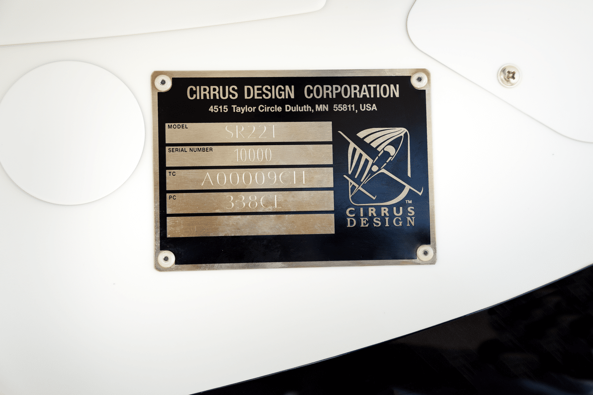 Cirrus Celebrates 10,000 SR Series Delivery | Cirrus